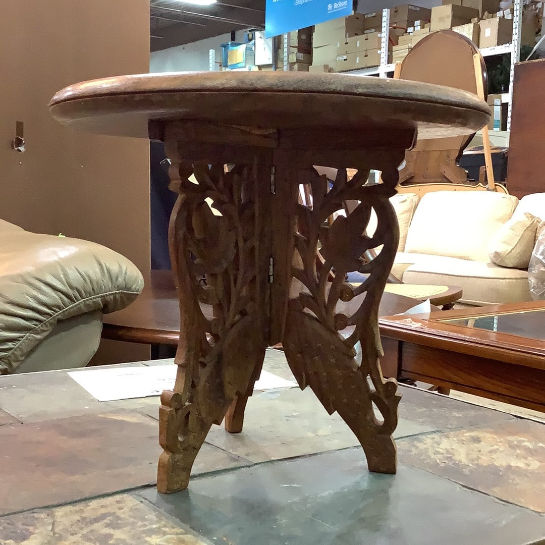Hand Carved Pedestal – Habitat for Humanity Greater Ottawa ReStore