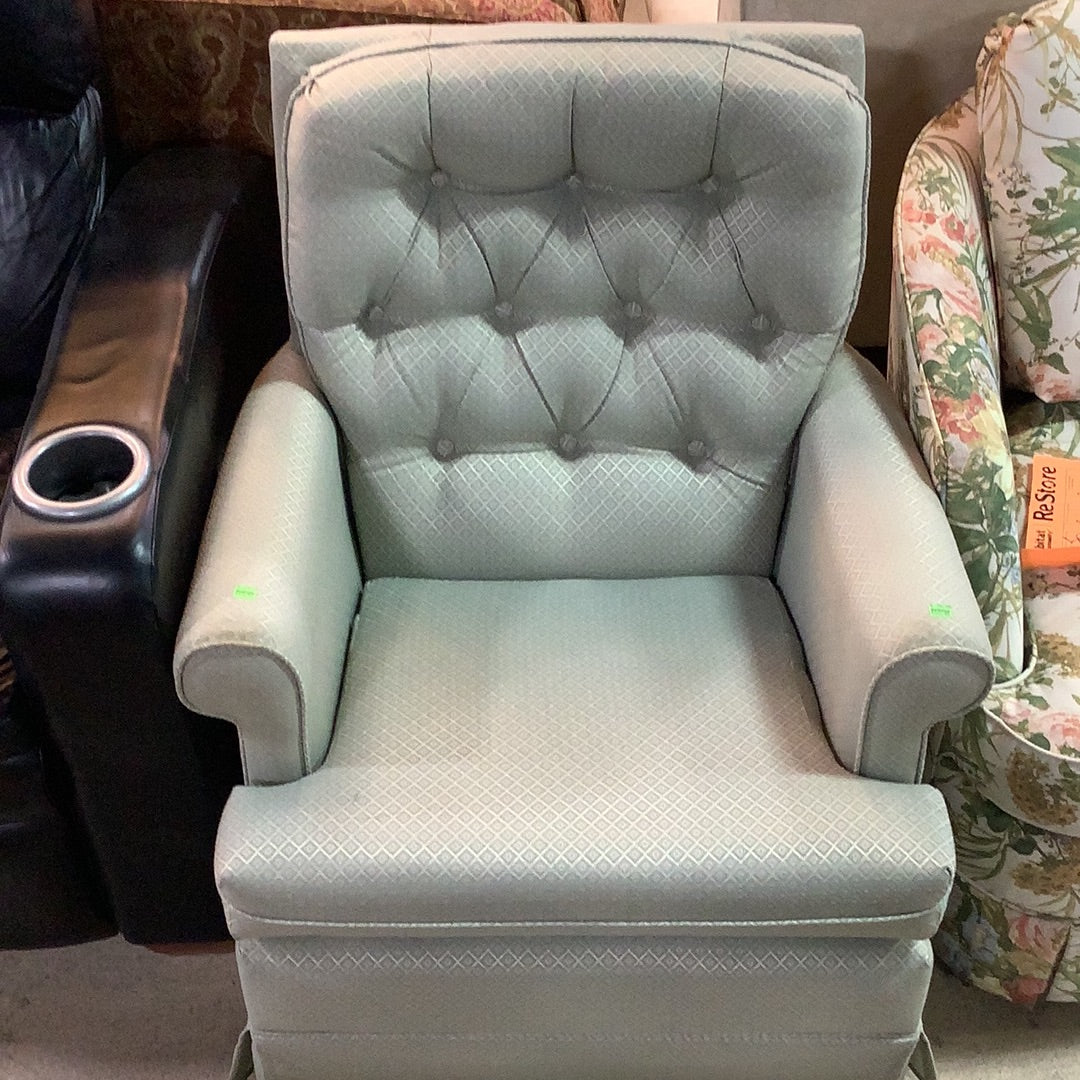 Rotating Rocking Chair – Habitat for Humanity Greater Ottawa ReStore