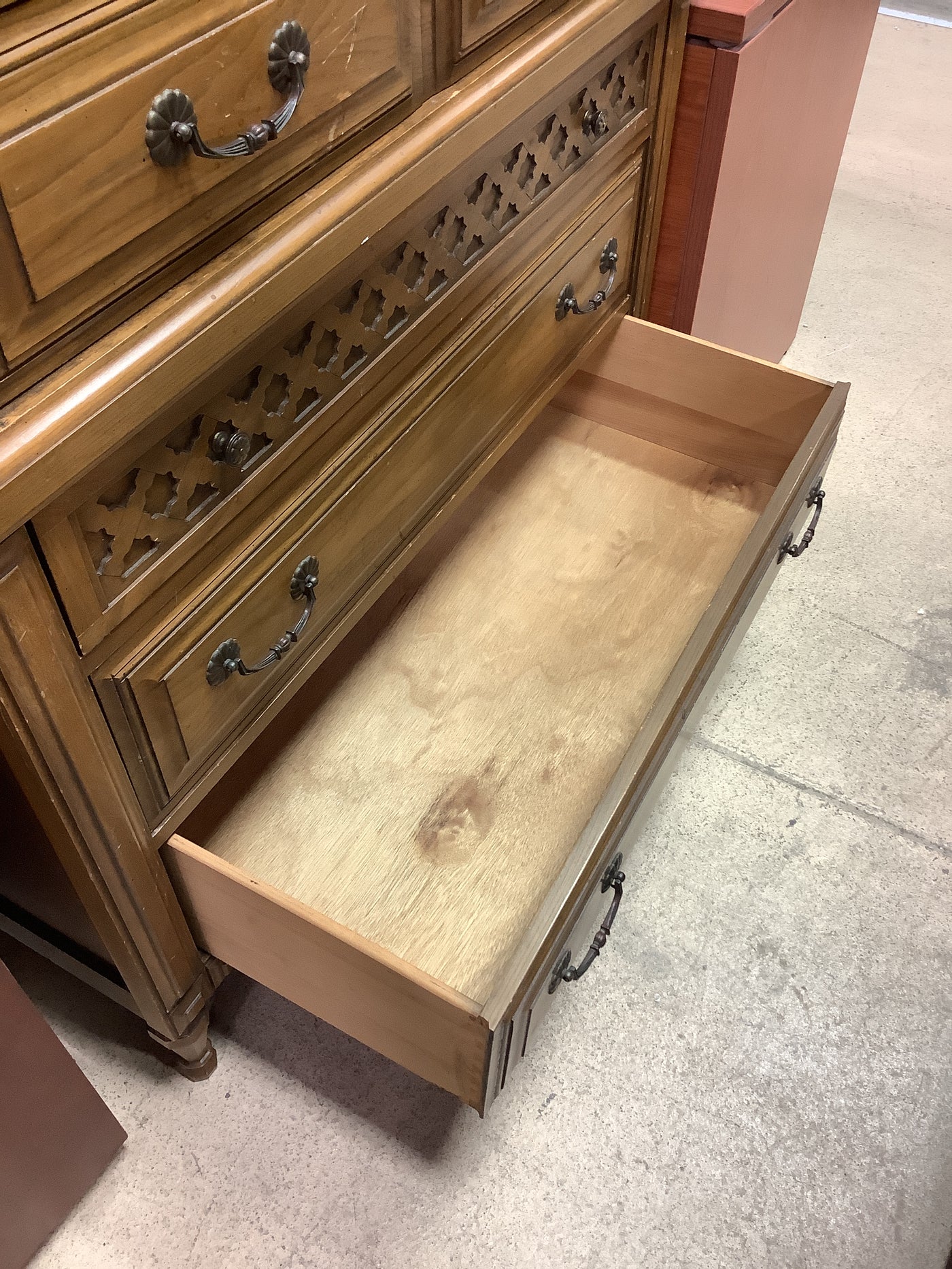 Tall Traditional Chest of Drawers – Habitat for Humanity Greater Ottawa ...