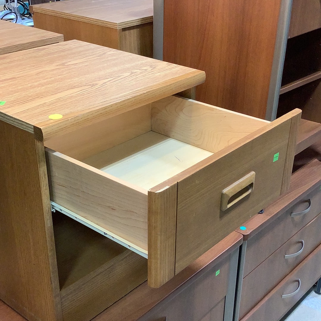 MCM Wooden Side Table – Habitat for Humanity Greater Ottawa ReStore