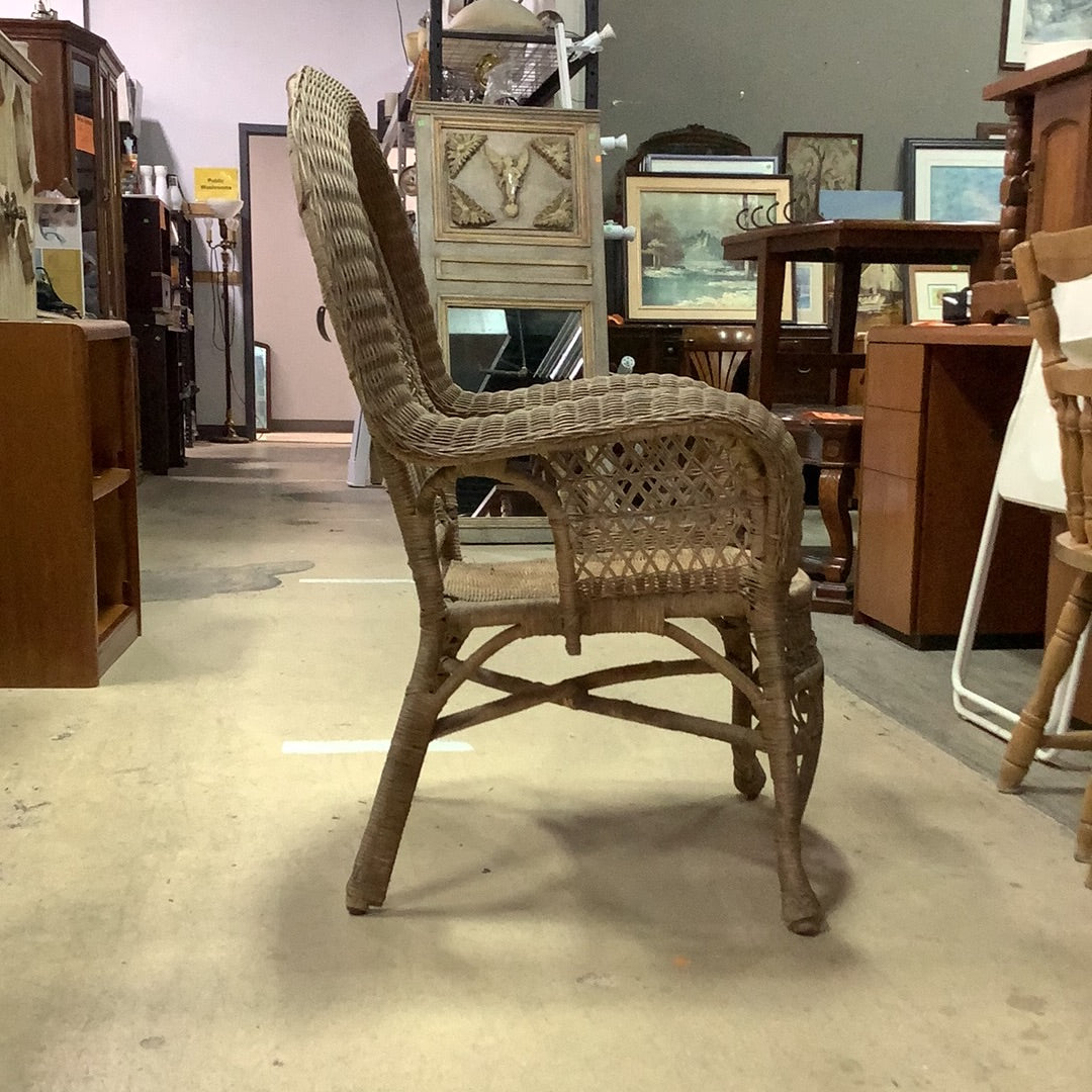 Weathered Wicker Armchair – Habitat for Humanity Greater Ottawa ReStore