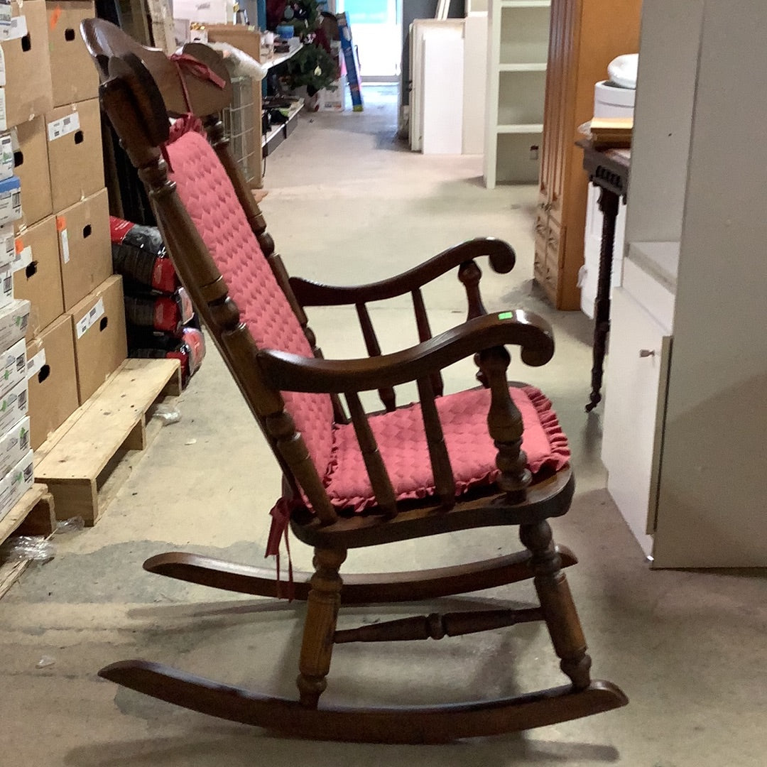 Pink Cushion Rocking Chair – Habitat for Humanity Greater Ottawa ReStore
