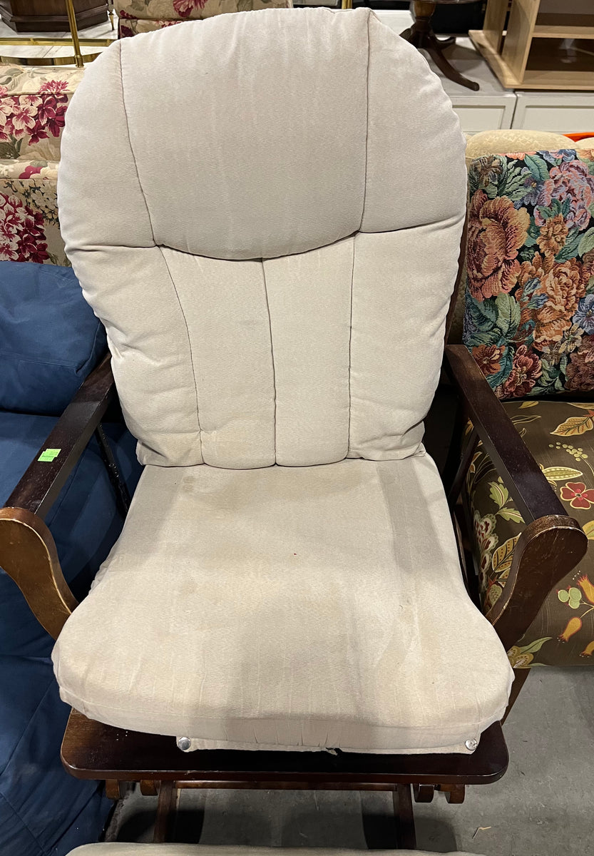 White Cushioned Rocking Chair w. Footrest – Habitat for Humanity ...