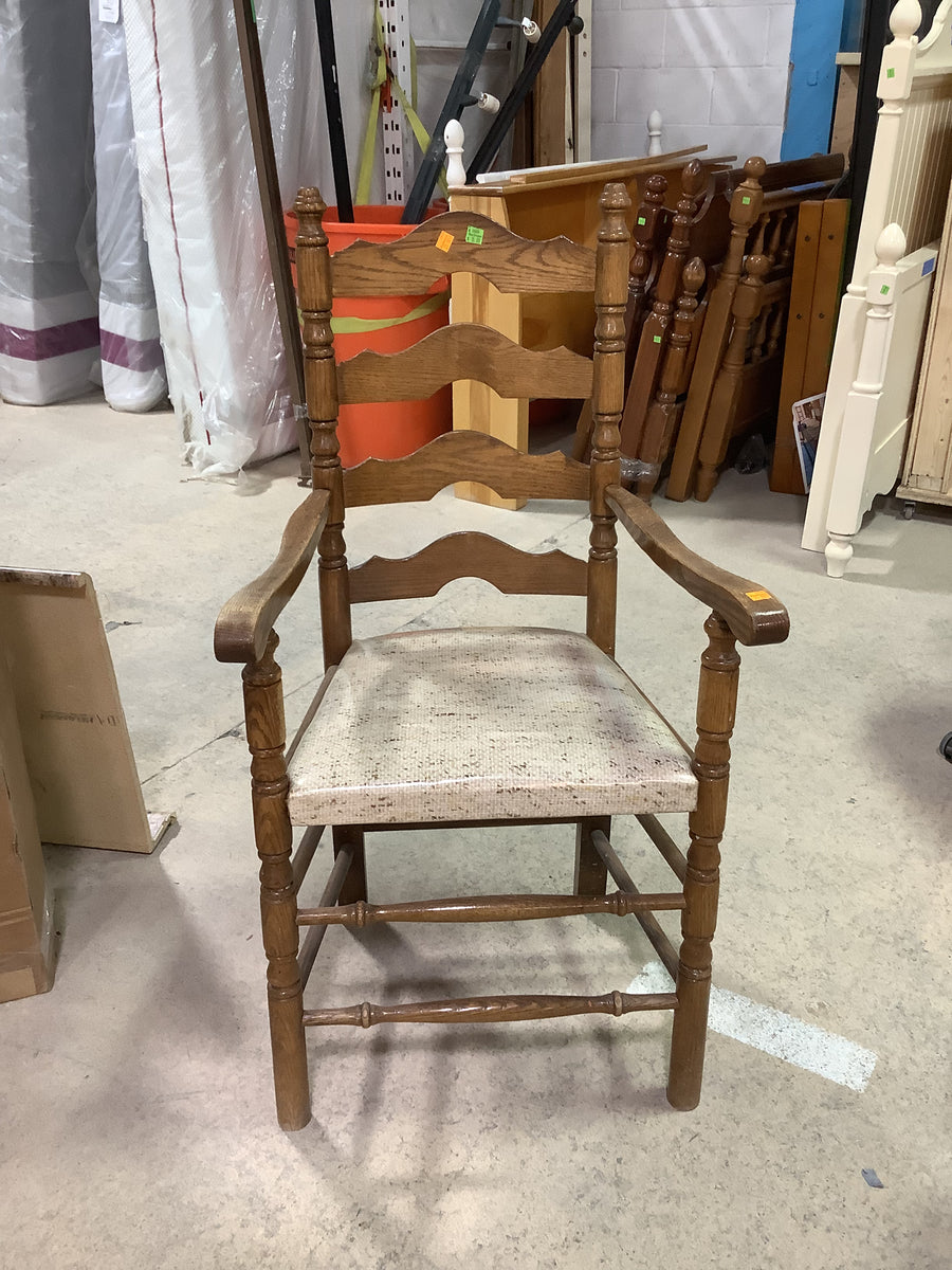 Vintage Dining Chair – Habitat for Humanity Greater Ottawa ReStore