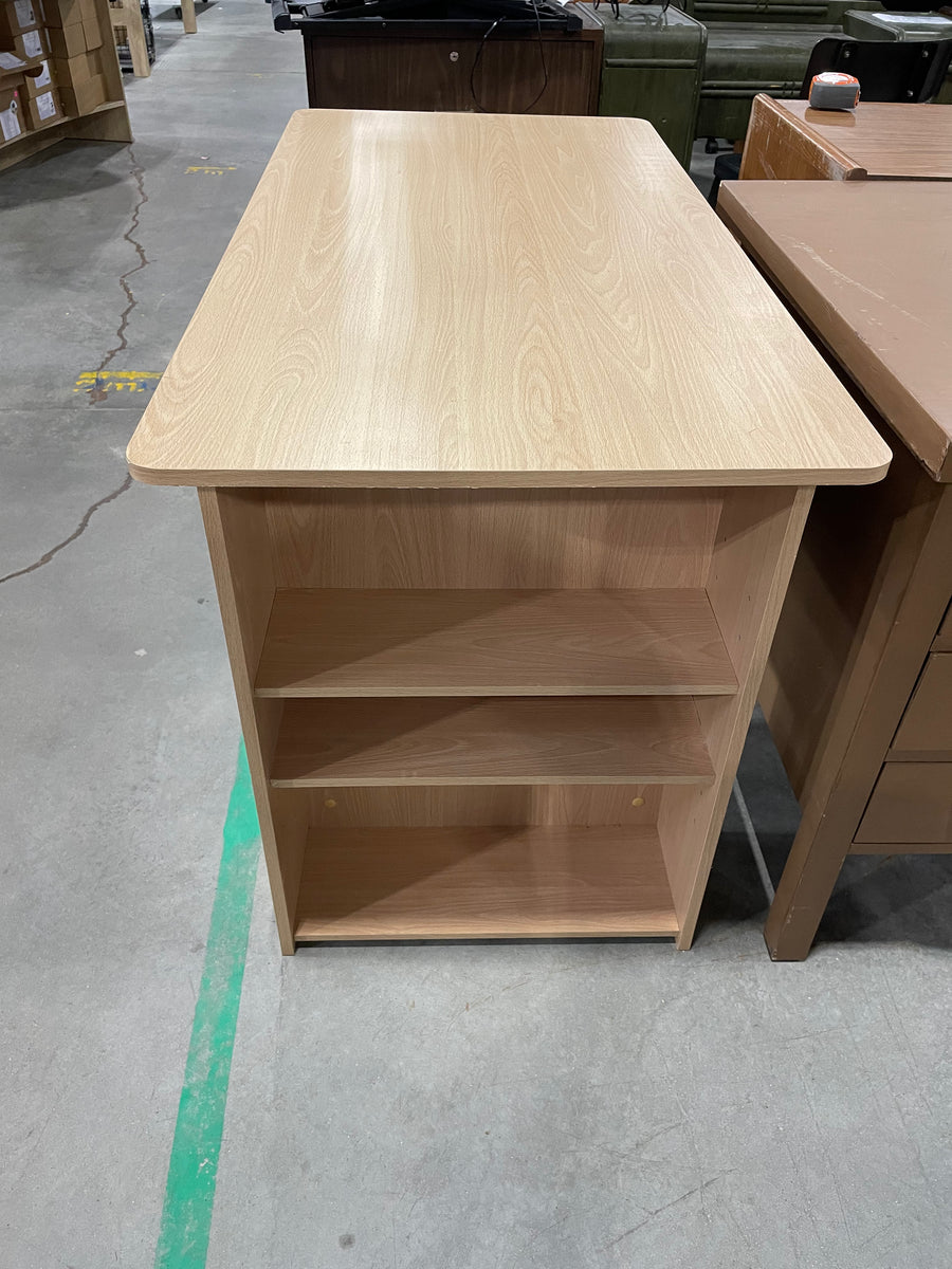 Light Wooden Computer Table – Habitat for Humanity Greater Ottawa ReStore