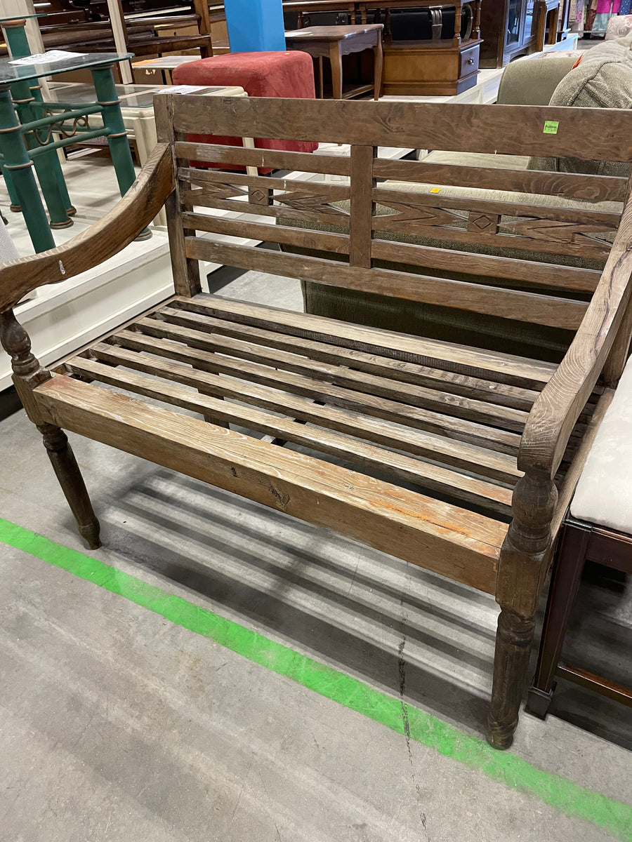 Wooden Bench – Habitat for Humanity Greater Ottawa ReStore