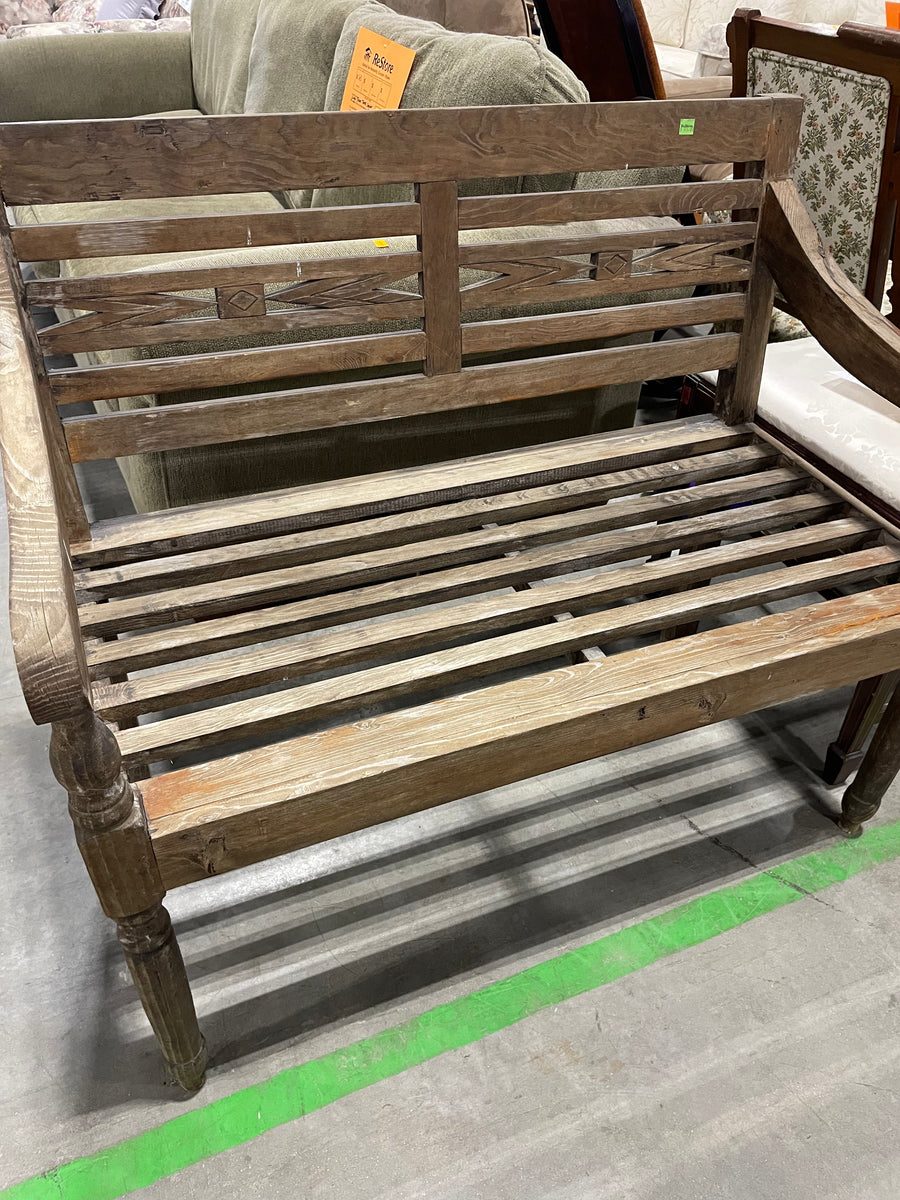 Wooden Bench – Habitat for Humanity Greater Ottawa ReStore