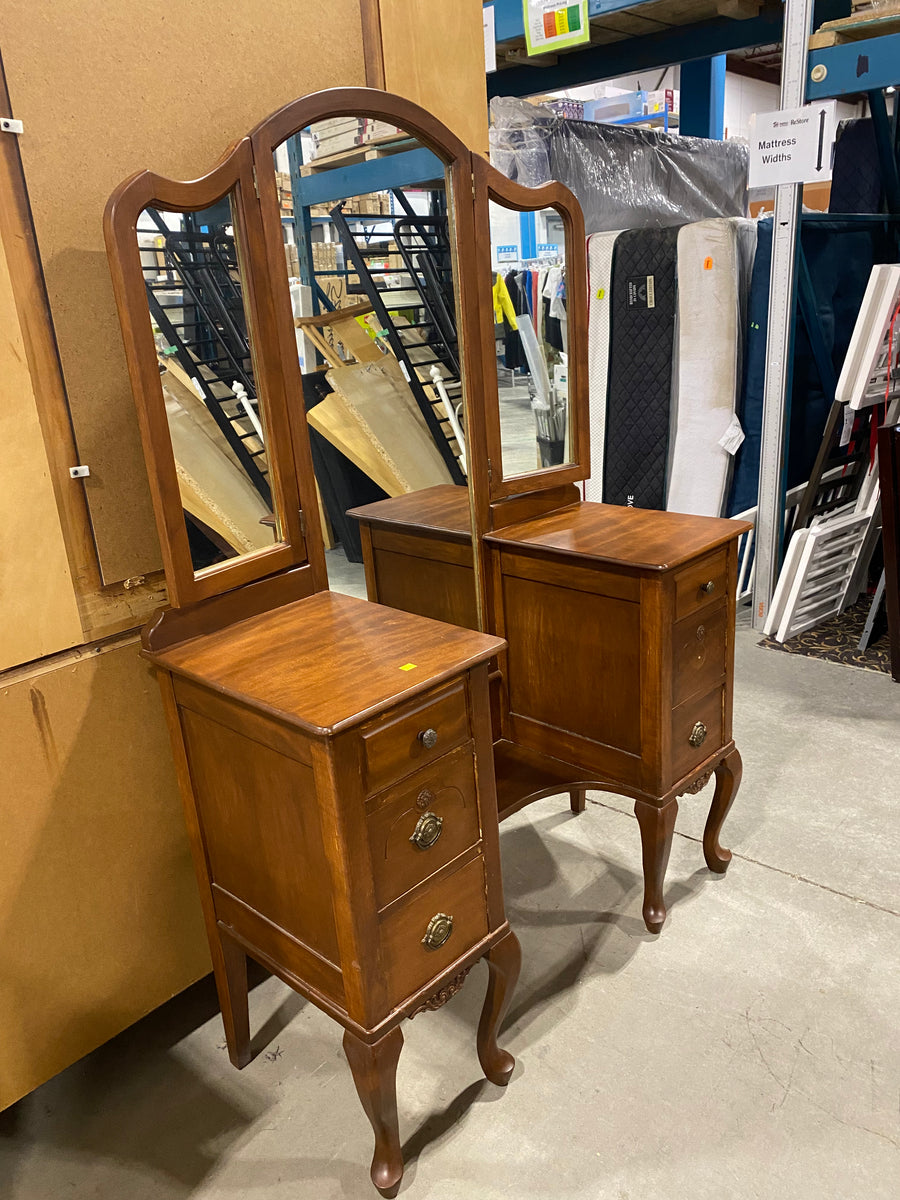 Antique Dressing Table with Mirror – Habitat for Humanity Greater ...