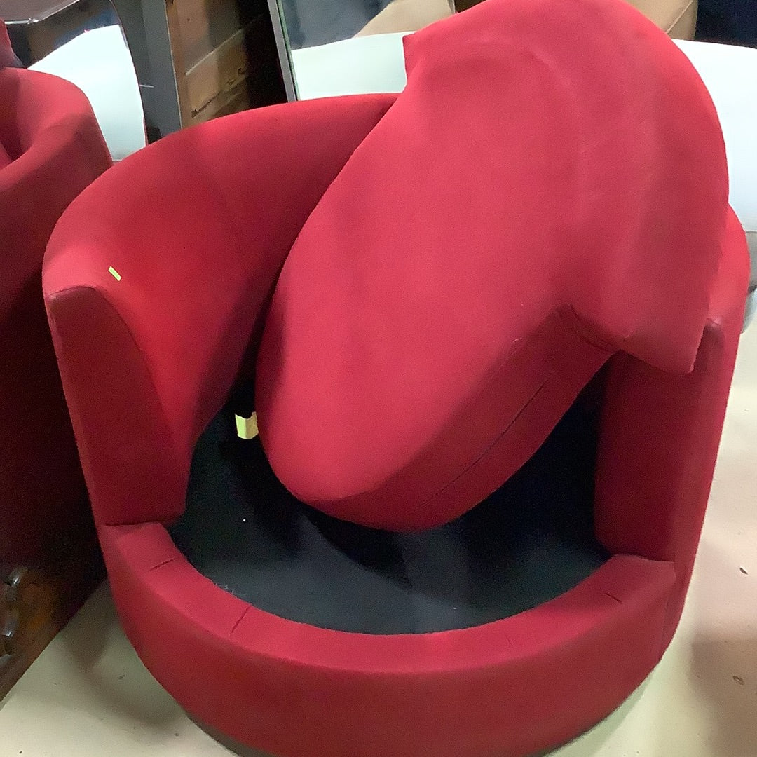 Rotating Red Tub Chair – Habitat for Humanity Greater Ottawa ReStore
