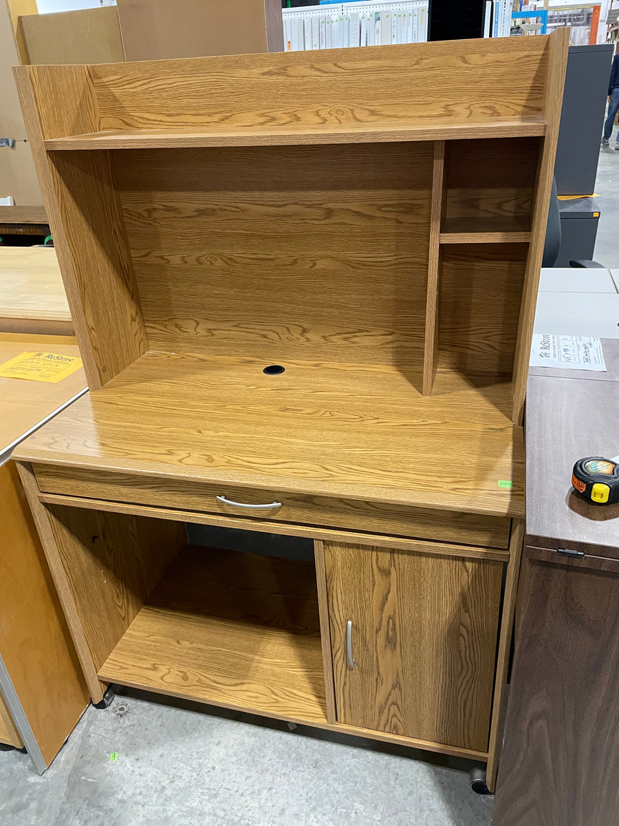 Veneer Computer Desk – Habitat for Humanity Greater Ottawa ReStore