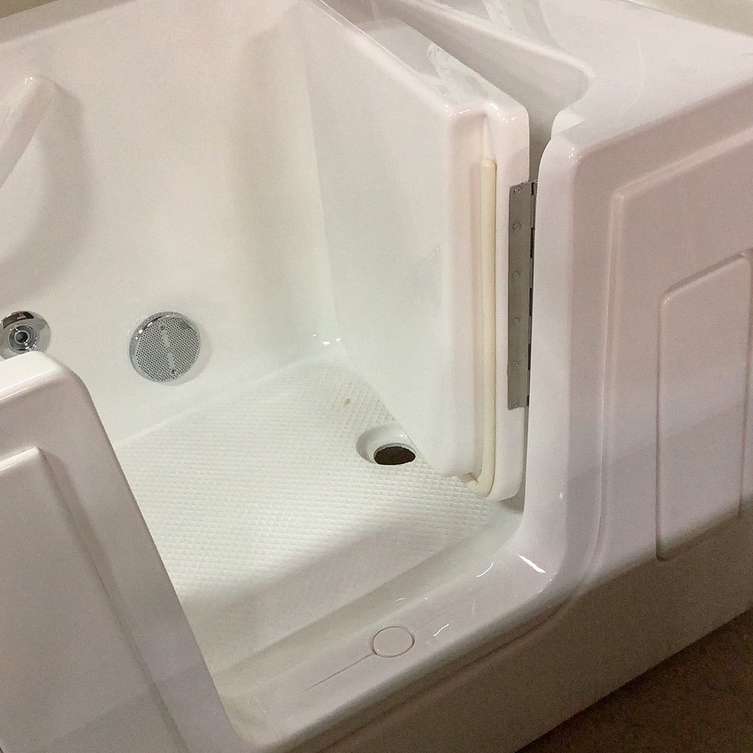 Walk-in Jacuzzi Tub – Habitat for Humanity Greater Ottawa ReStore