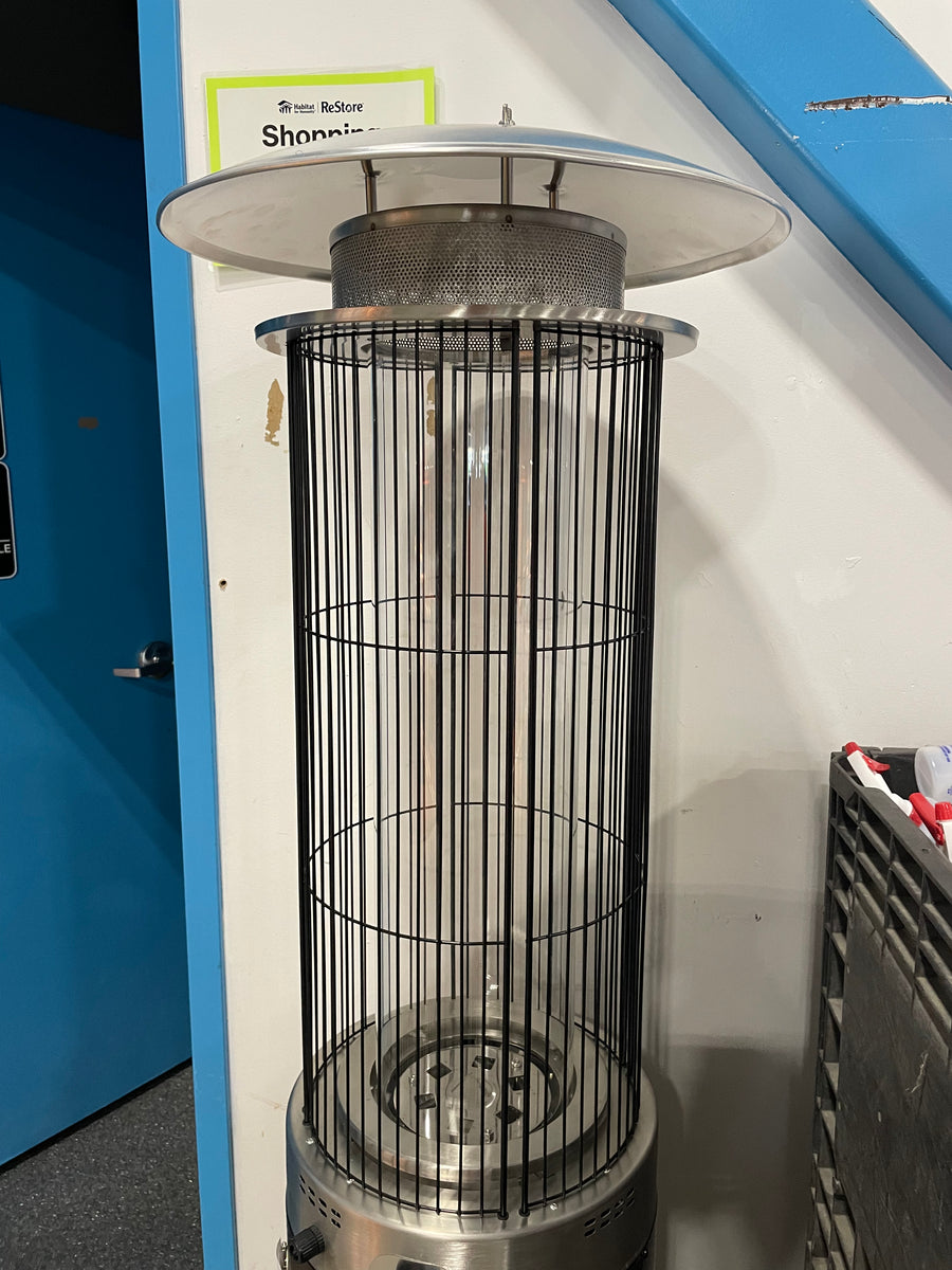 Paramount Workshop Heater – Habitat for Humanity Greater Ottawa ReStore