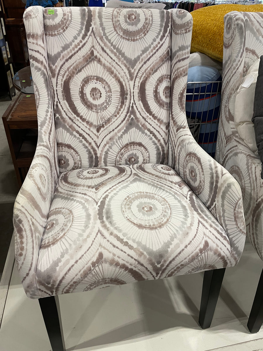 Modern Patterned Wingback Chair – Habitat for Humanity Greater Ottawa ...