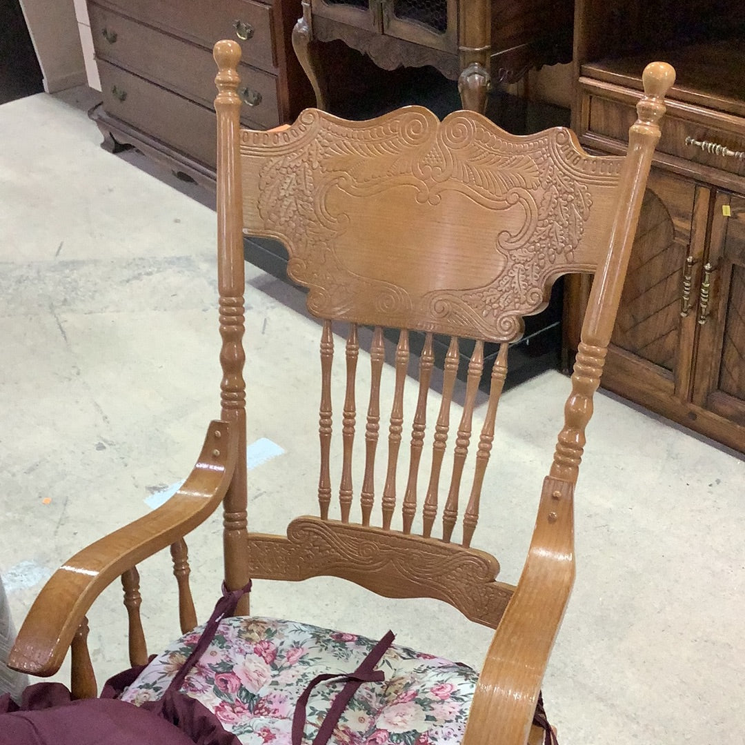 Floral Rocking Chair – Habitat for Humanity Greater Ottawa ReStore