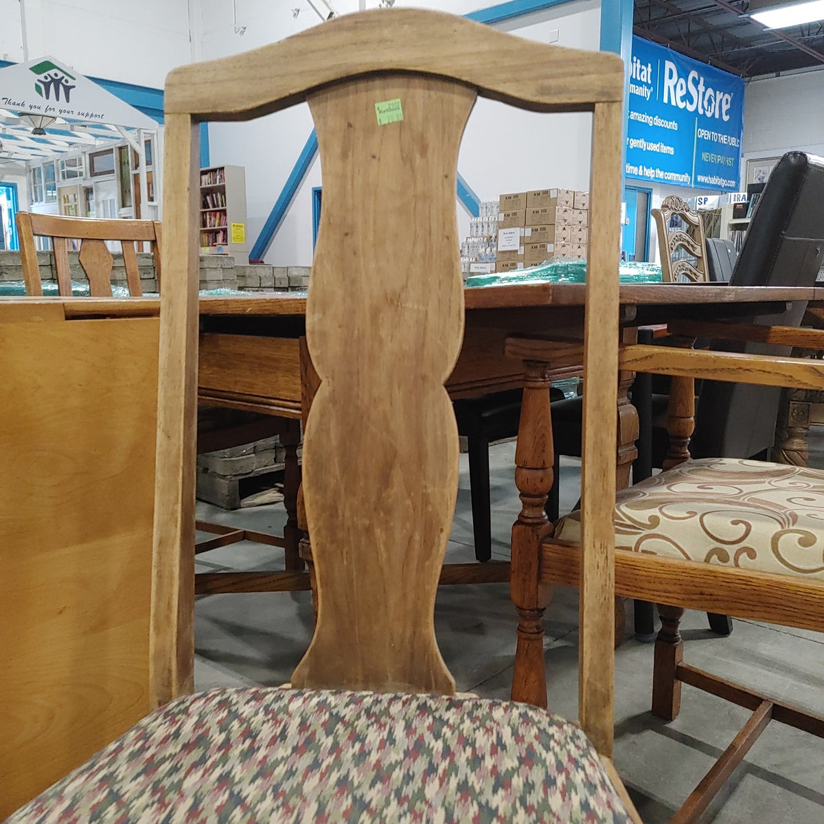 Vintage Style Chair – Habitat for Humanity Greater Ottawa ReStore