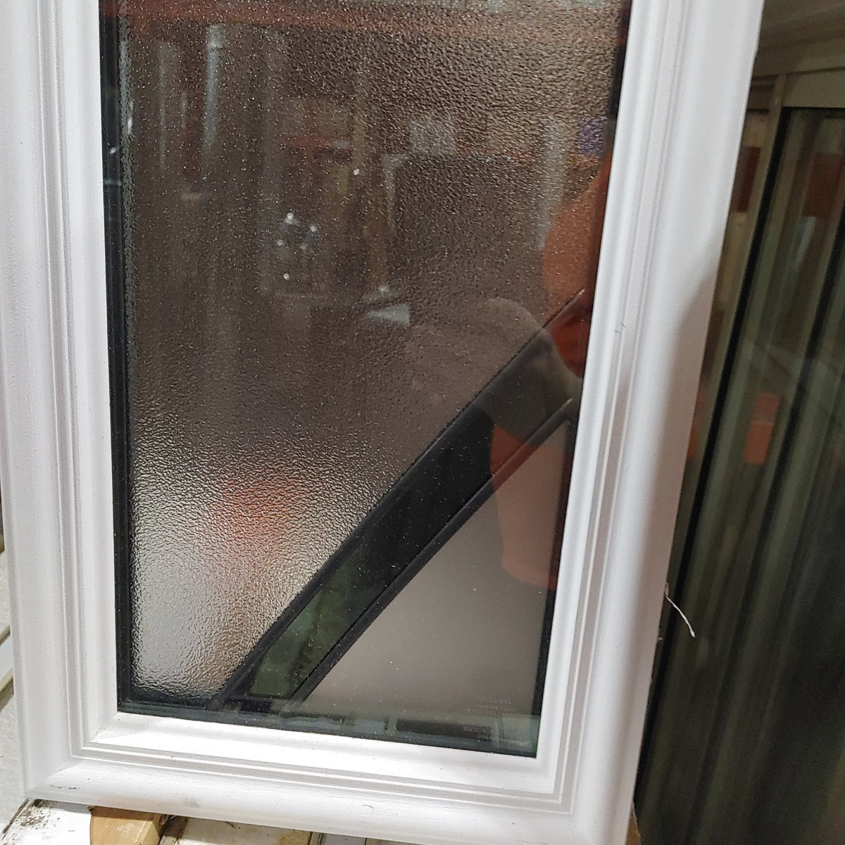 Inlay Frosted Glass Window – Habitat for Humanity Greater Ottawa ReStore