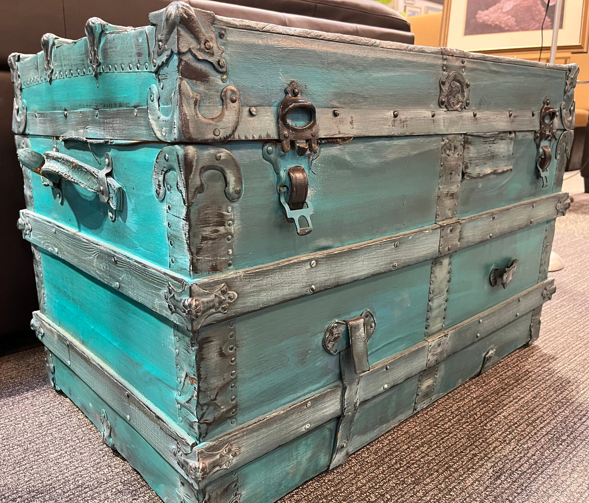 Sky Blue Wooden Chest – Habitat for Humanity Greater Ottawa ReStore