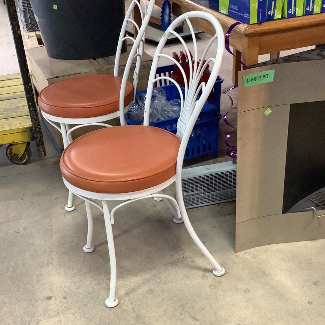 Peaches and Cream Dining Chair – Habitat for Humanity Greater Ottawa ...