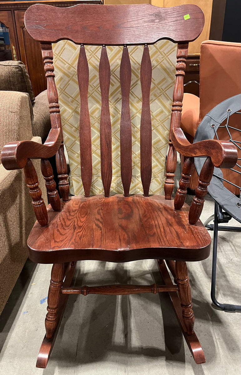 Cherry Wood Rocking Chair – Habitat for Humanity Greater Ottawa ReStore
