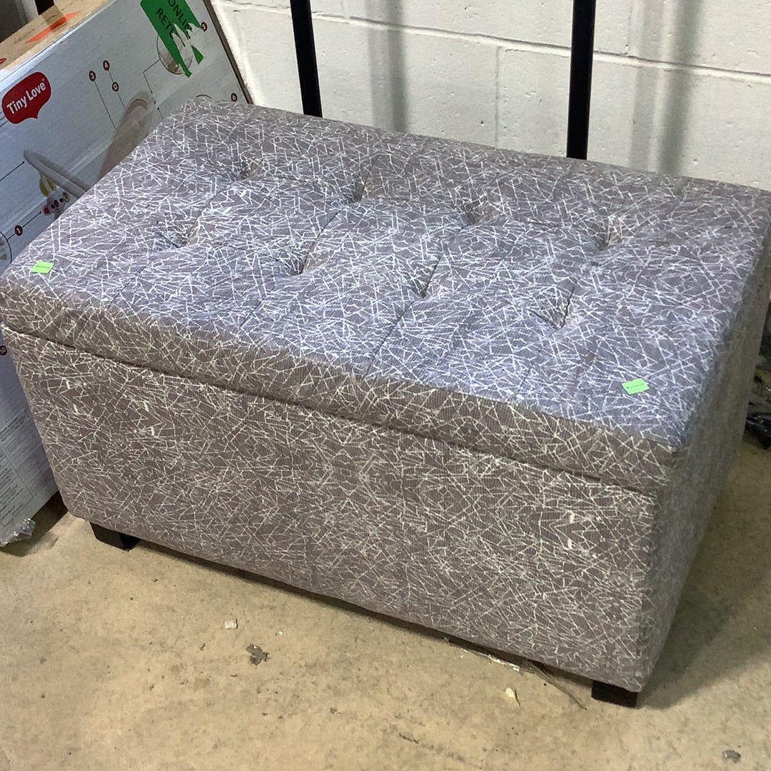 Grey Storage Ottoman – Habitat for Humanity Greater Ottawa ReStore