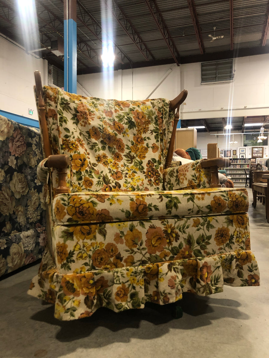 Orange Floral Rocking Chair – Habitat for Humanity Greater Ottawa ReStore