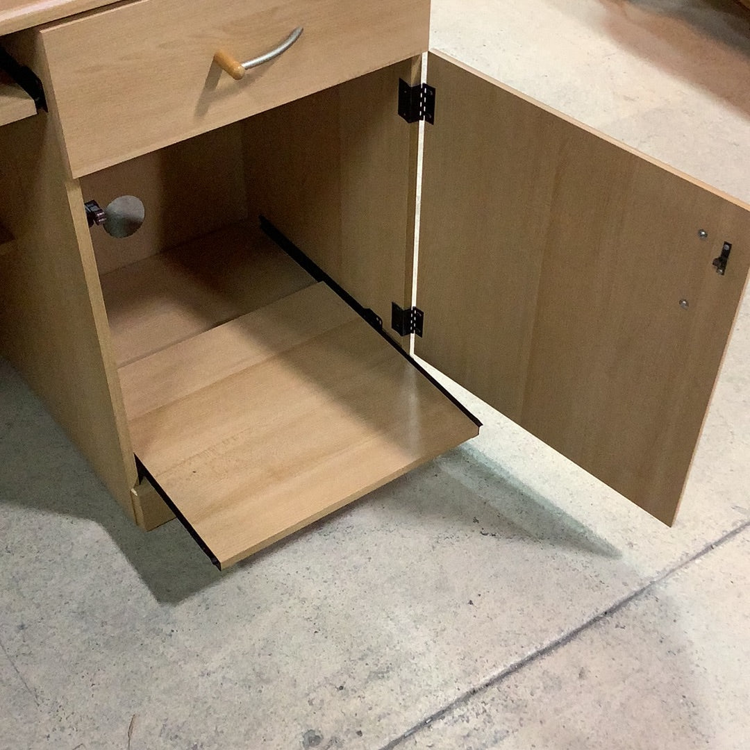 Computer Desk – Habitat for Humanity Greater Ottawa ReStore