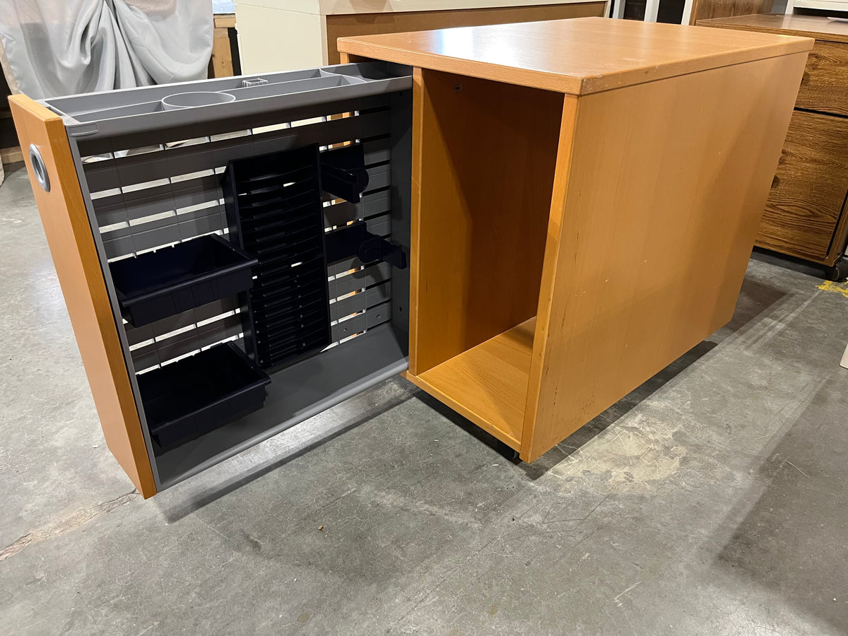 Computer Side Table with Wheels – Habitat for Humanity Greater Ottawa ...