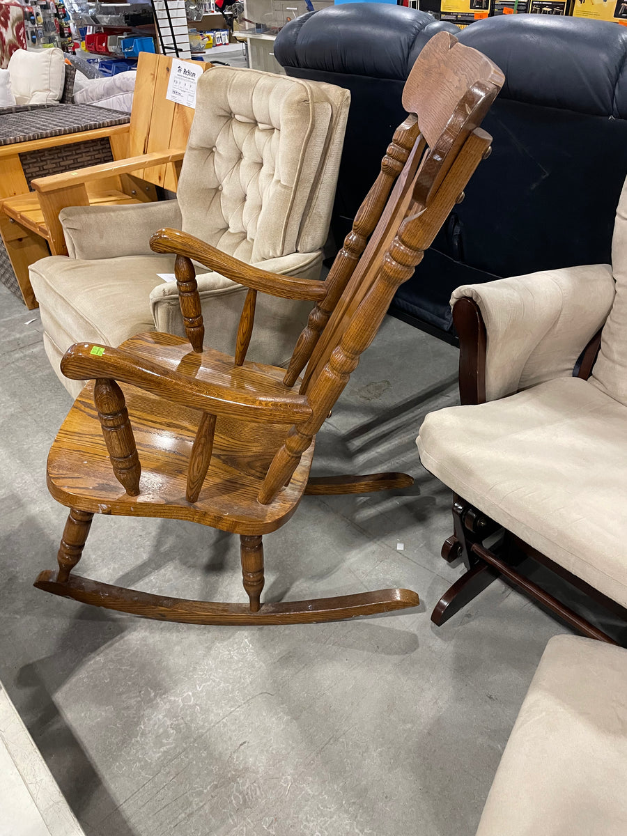 Wooden Rocking Chair – Habitat for Humanity Greater Ottawa ReStore